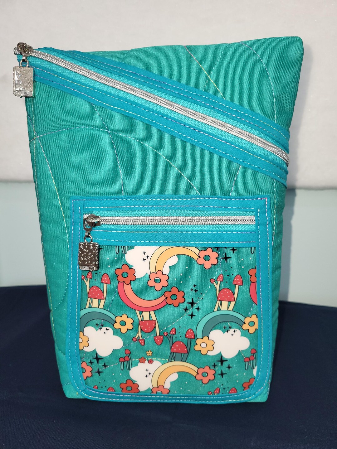 Modified Hemingway Pouch With Book Zipper Pulls - Etsy