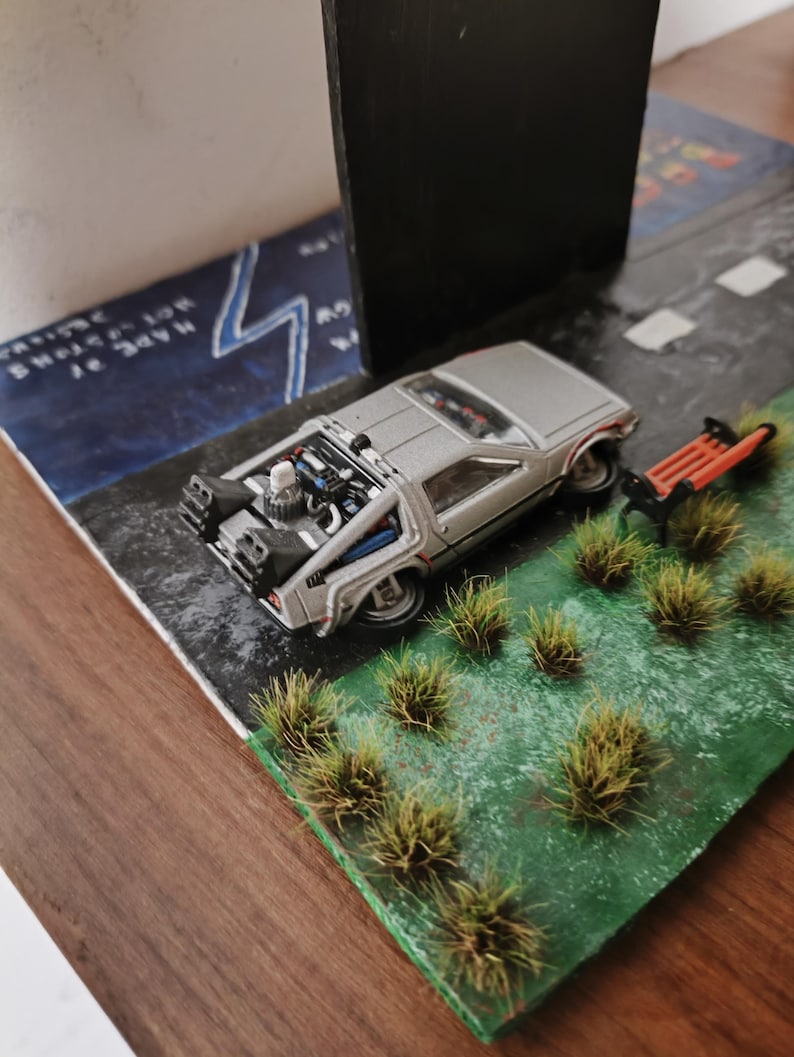 Floating Back to the Future Delorean | Hot Wheels 1/64 Diecast ...