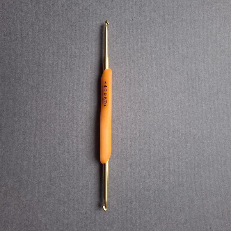 Double-ended Japanese Hamanaka Raku-raku Crochet Hook - Etsy