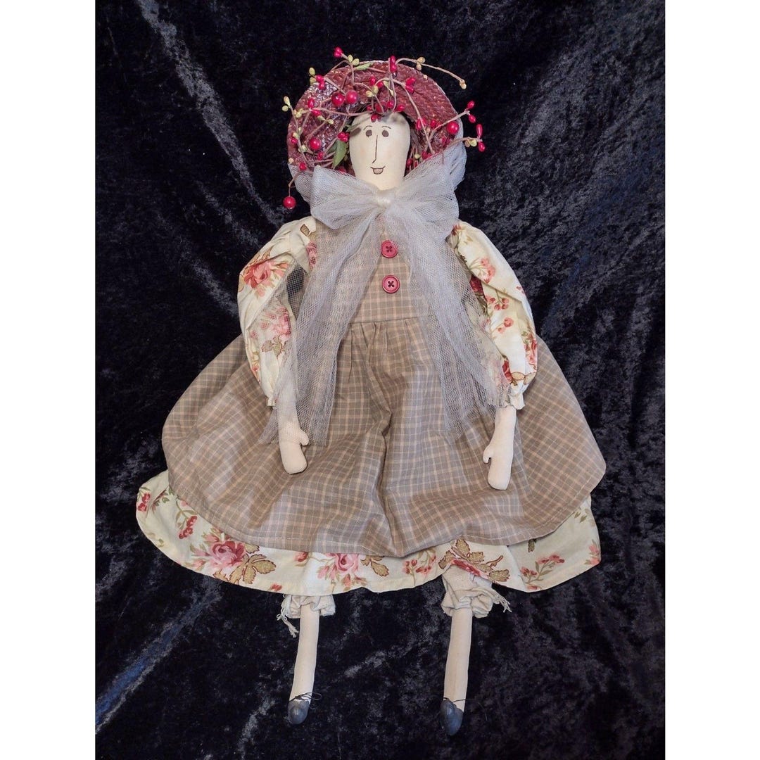 Vintage Primitive Folk Art Beekeeper Tender Heart Treasures Honey Bee ...