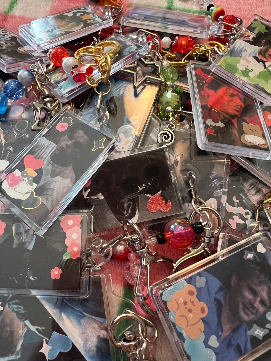 Horror Movie Keychains Deco Keychain Thriller Movies Saw Halloween ...