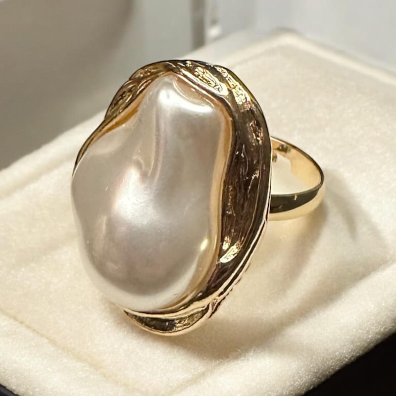 Big Pearl Ring - Etsy
