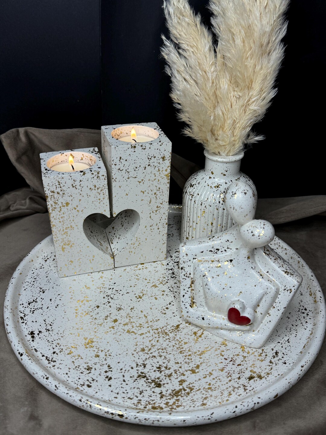 Modern Love Sculpture Duo | Symbol of Endless Love | Artisanal Embrace ...