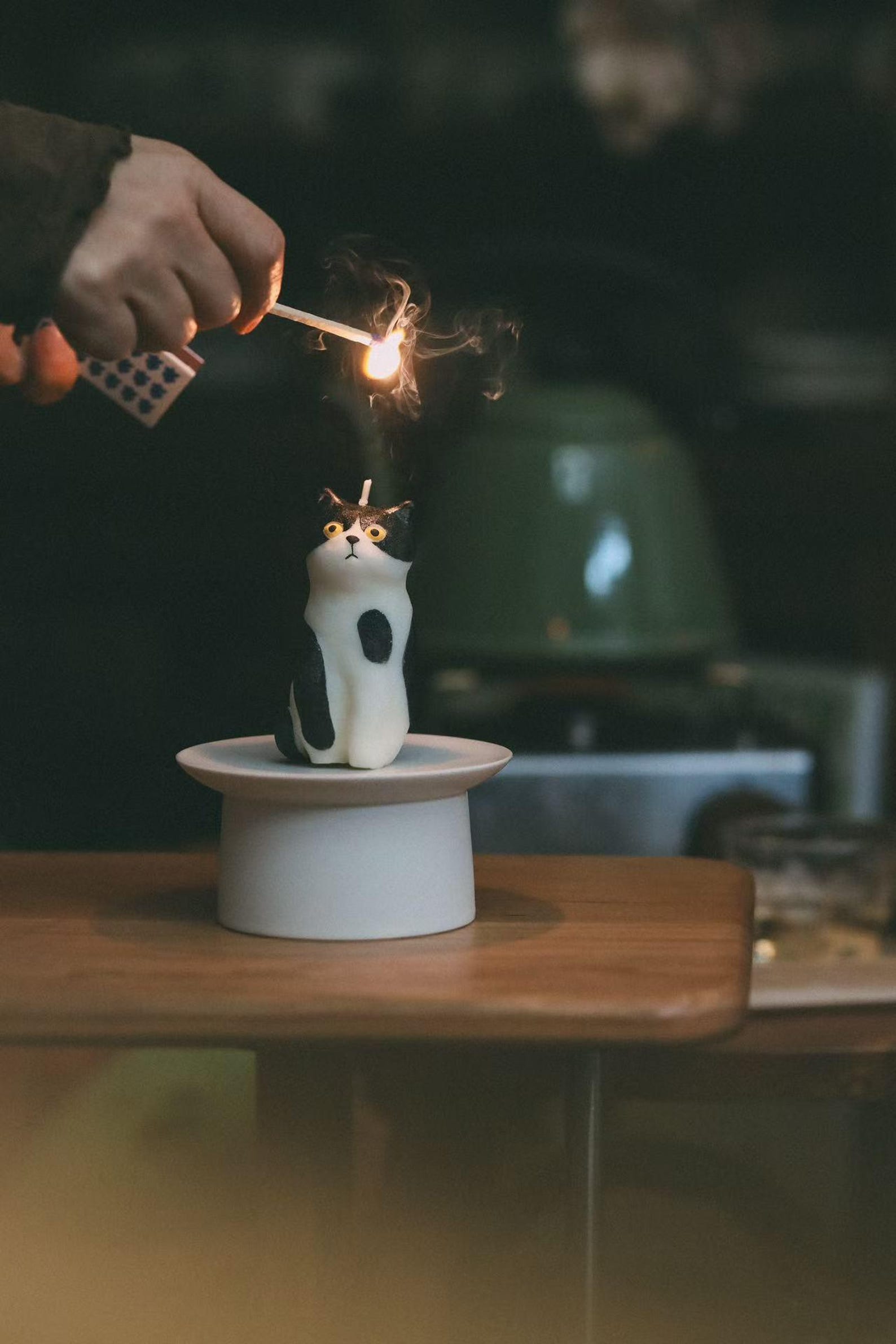 Handmade Cat-shaped Candle | Cat Portrait Candle | Unique Home Decor ...