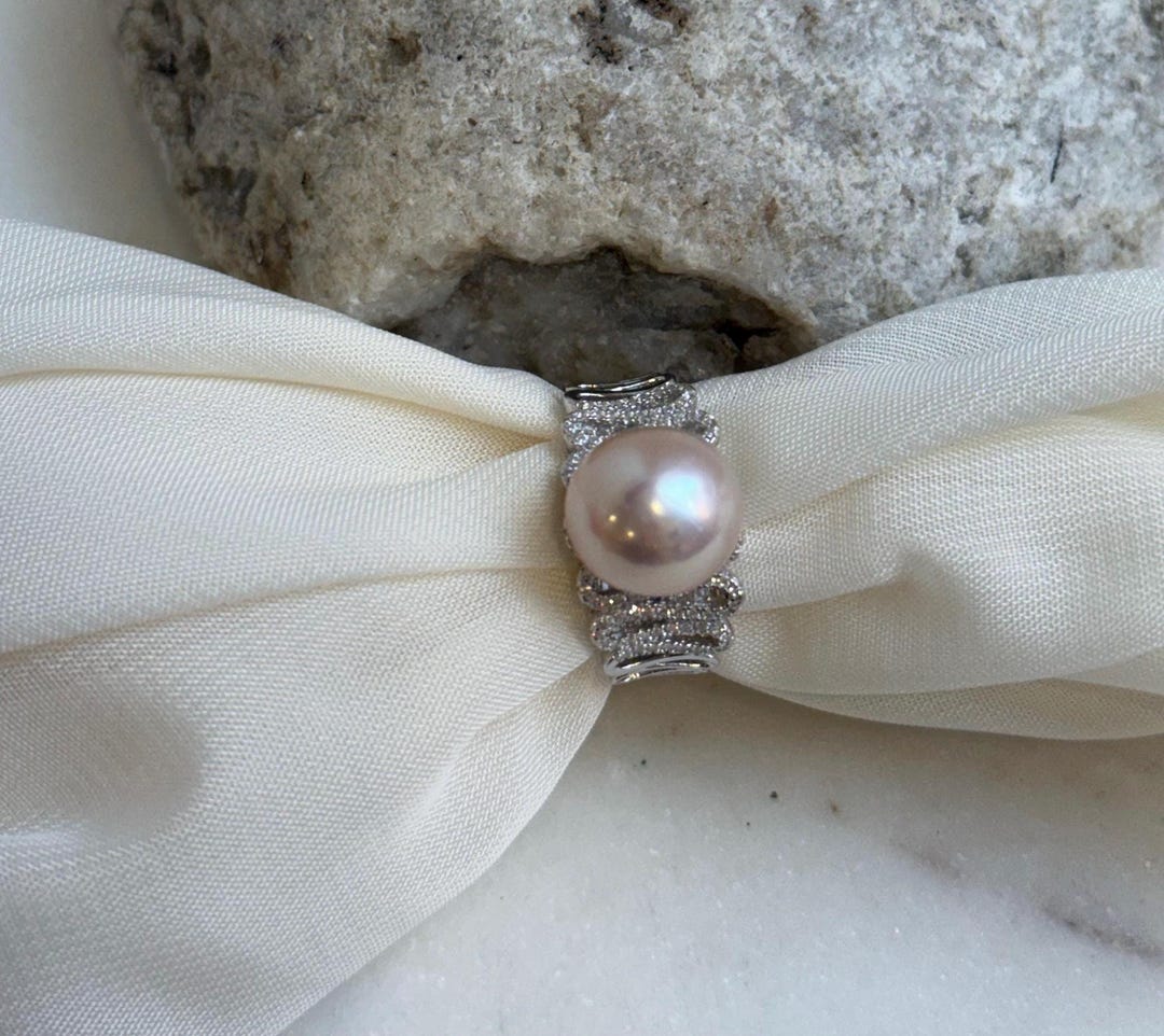 Elly’s 11.2x11.9mm Rose Edison Pearl Ring: Extreme Luster Mirrored ...