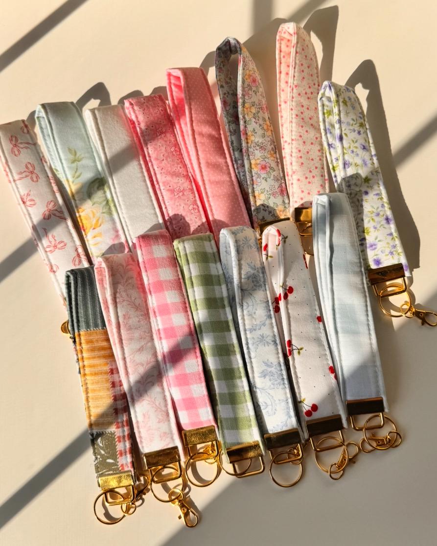Keychain Wristlet Strap / Gold Key Fob Wristlet / Keychain Wristlet ...