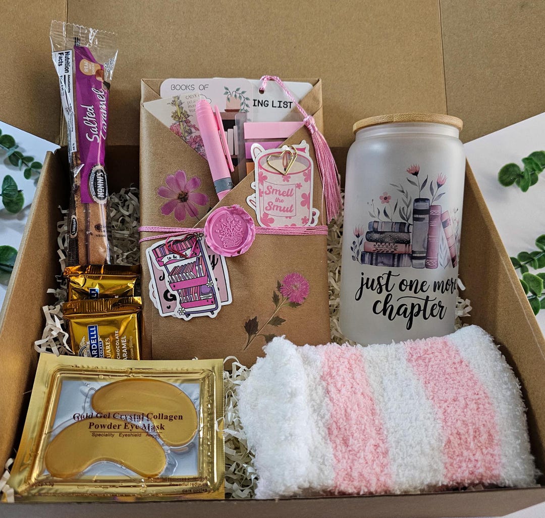 Blind Date With a Book Gift Box - Gifts for Readers, Surprise Book - Etsy