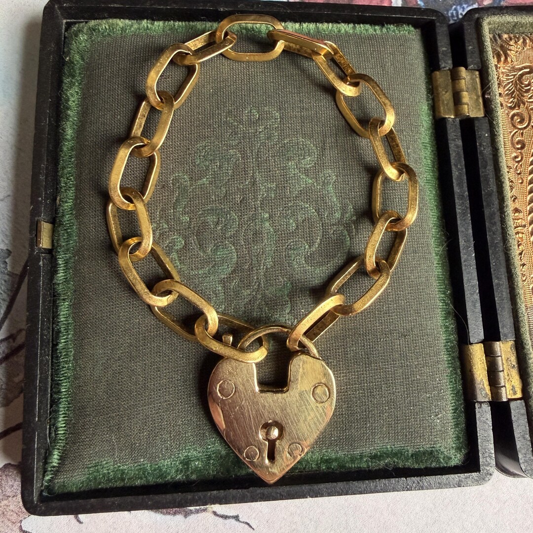Gold Heart Padlock Bracelet - Etsy