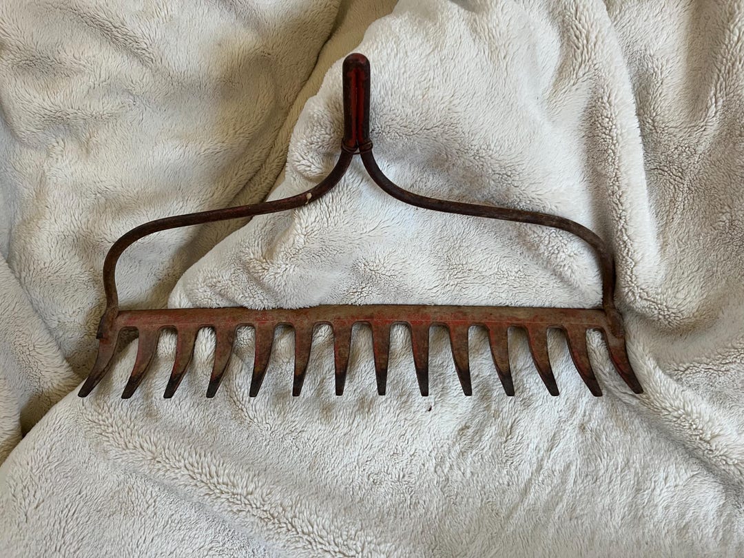 Rusty Farmhouse Red Patina Rake Head -wonderful Key Holder, Wine Glass ...
