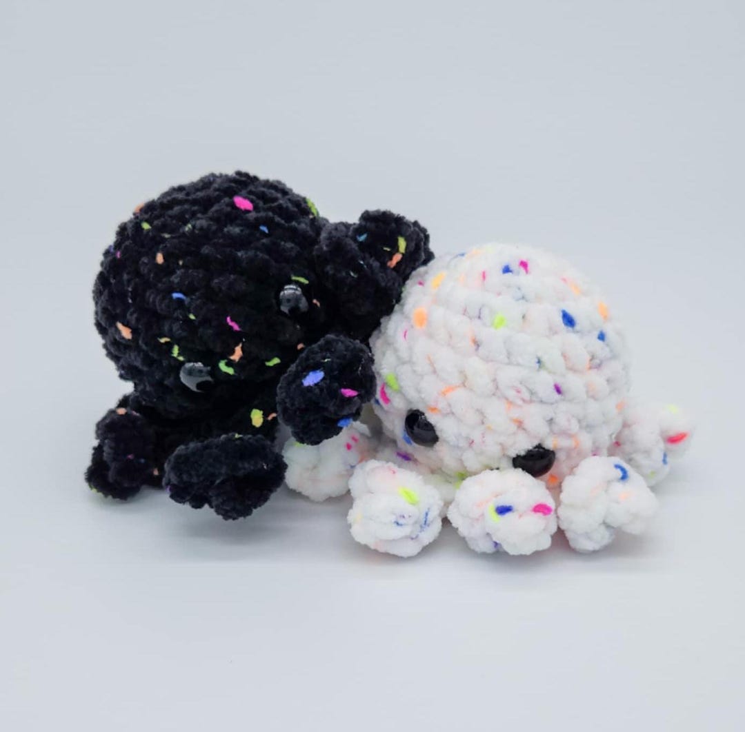 Baby Octopus, Crochet Octopus, Pocket Plushies, Plush Octopus, Under ...