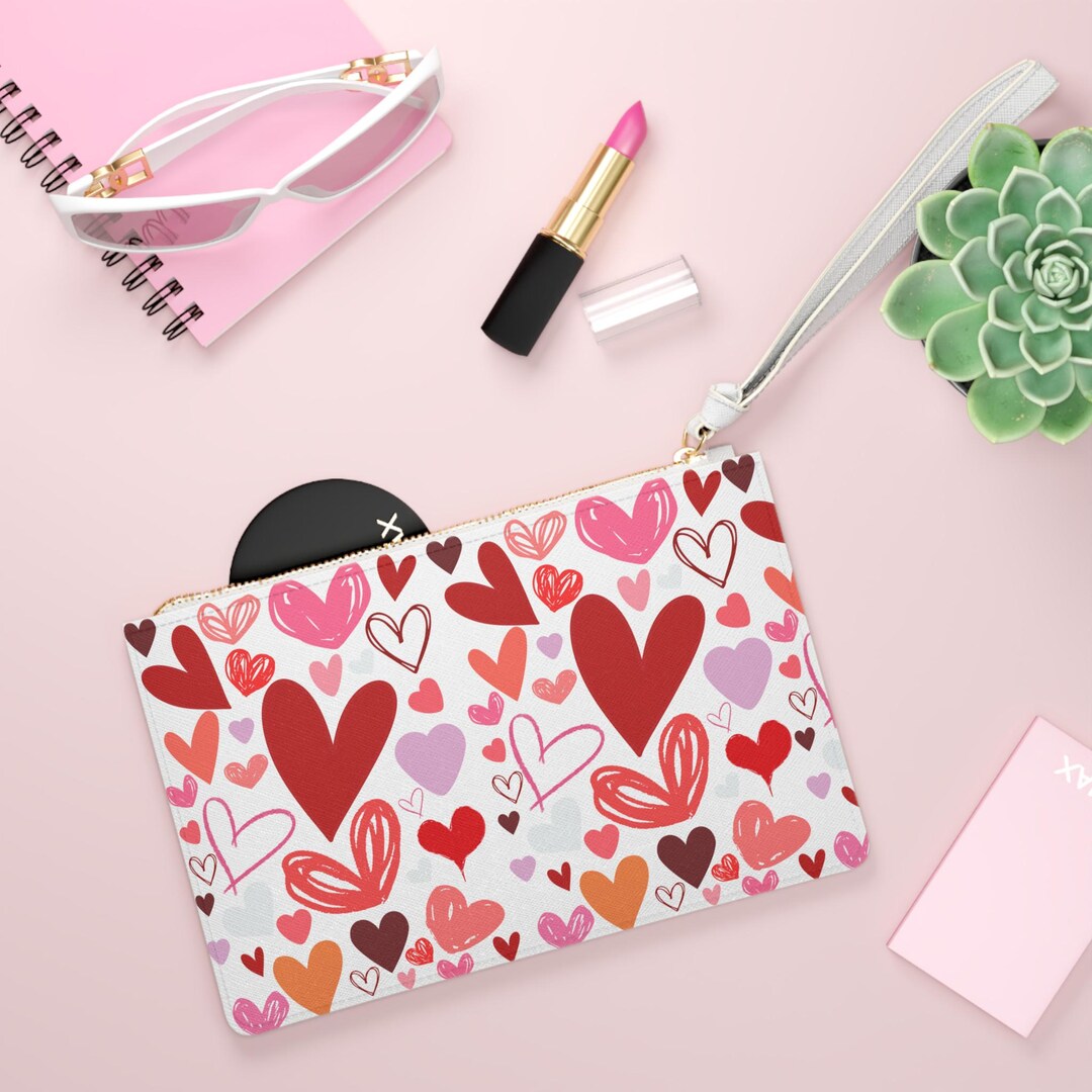 Heart Pattern Clutch Bag: Valentine's Day Wristlet - Etsy