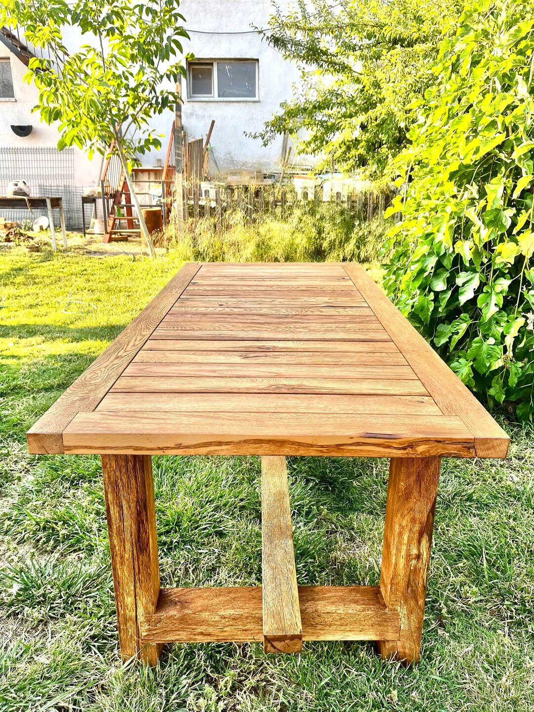 Oak Garden Table: Rustic Log Breakfast Table - Etsy