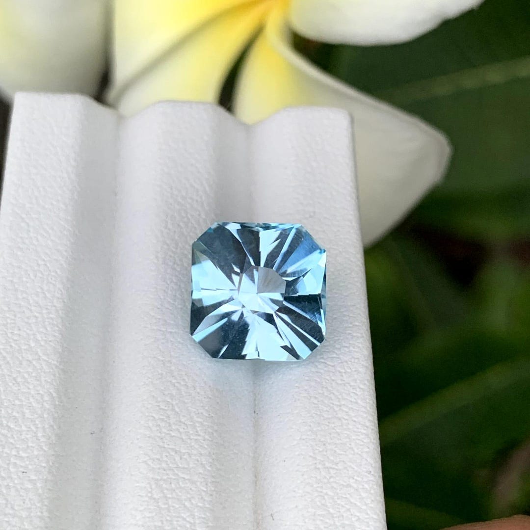 Swiss Blue Topaz Octagon Cut 9.19ct - Loose Gemstone 11mm Brazilian ...