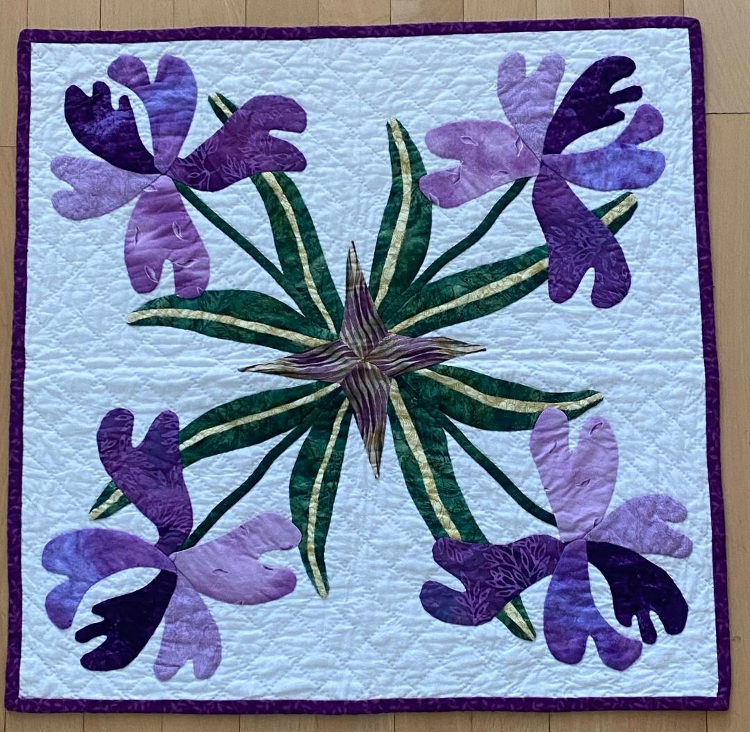 Iris Quilt Piece - Table Topper or Wall Hanging - Beautiful Purple Irises - Etsy