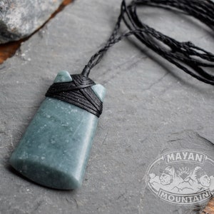 ADZE CELT Toki // Guatemalan Jadeite Jade LIGHT Blue // Snowy Princesa ...