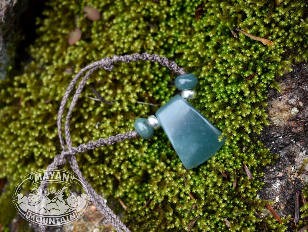 MAYAN WARRIOR NECKLACE // Guatemalan Jadeite Jade // Adze Celt Hatchet ...