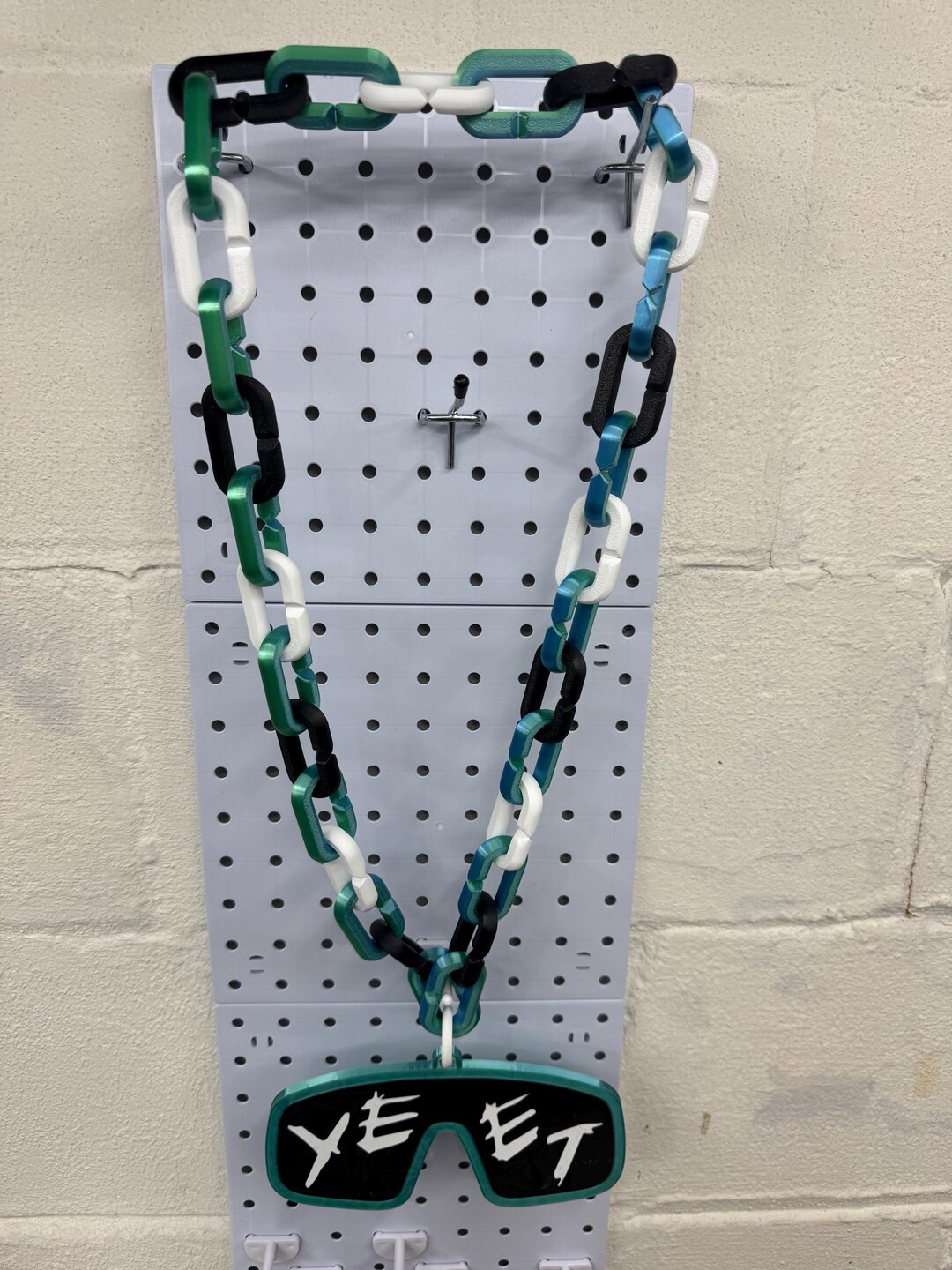 3D Printed YEET Rally Chain - Etsy