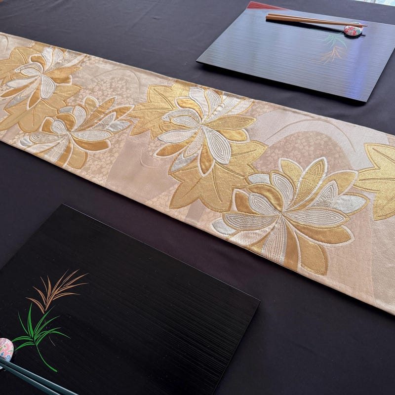 Japanese Table Runner - Etsy