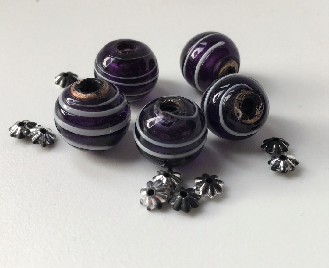Vintage Round Glass Purple Swirl Bead Mix 5 No. at 16mm Diameter & 10 ...