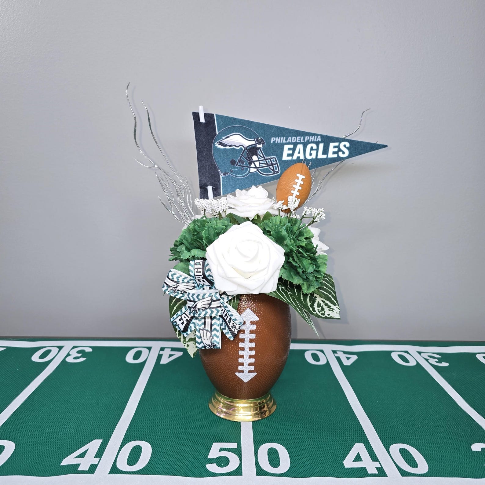 NFL Philadelphia Eagles Football Table Centerpiece Sports Party Floral ...