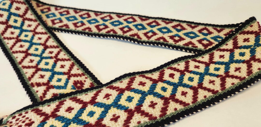 Handwoven Chumpi Belt – Peruvian Botanic Dye Sash, Color Tinto ...