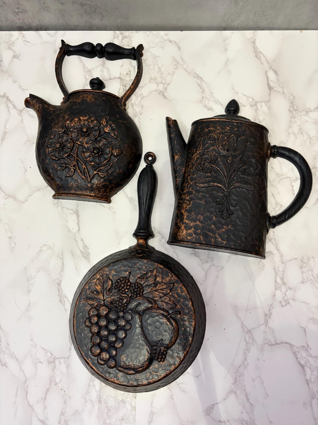 Set of 3 Vintage Homco Syroco Kitchen Wall Plaques. Includes a Teapot ...