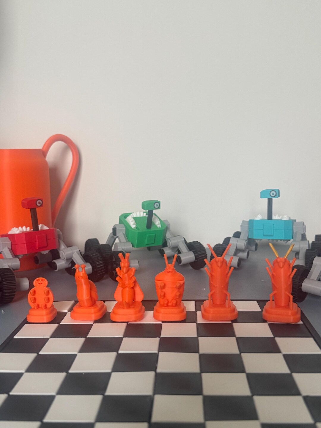 3D Printed Bug Chess Set – Insect Themed Strategy Game Board Pieces - Etsy