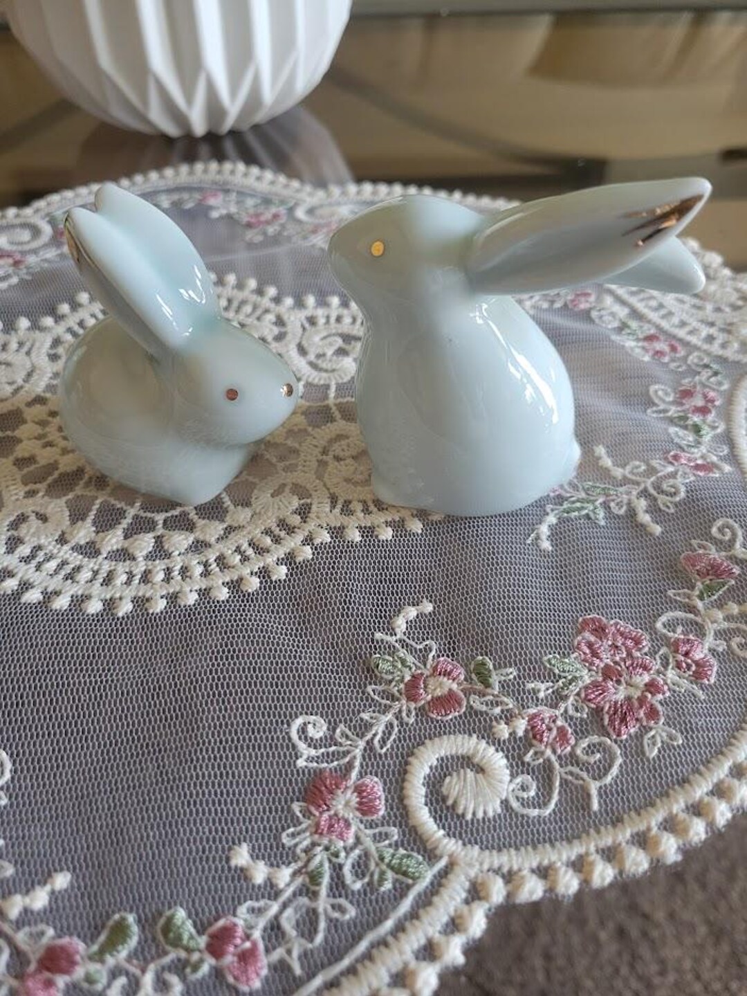 Vintage Porcelain Bunny Rabbit Figurines for Home - Set of Two - Etsy