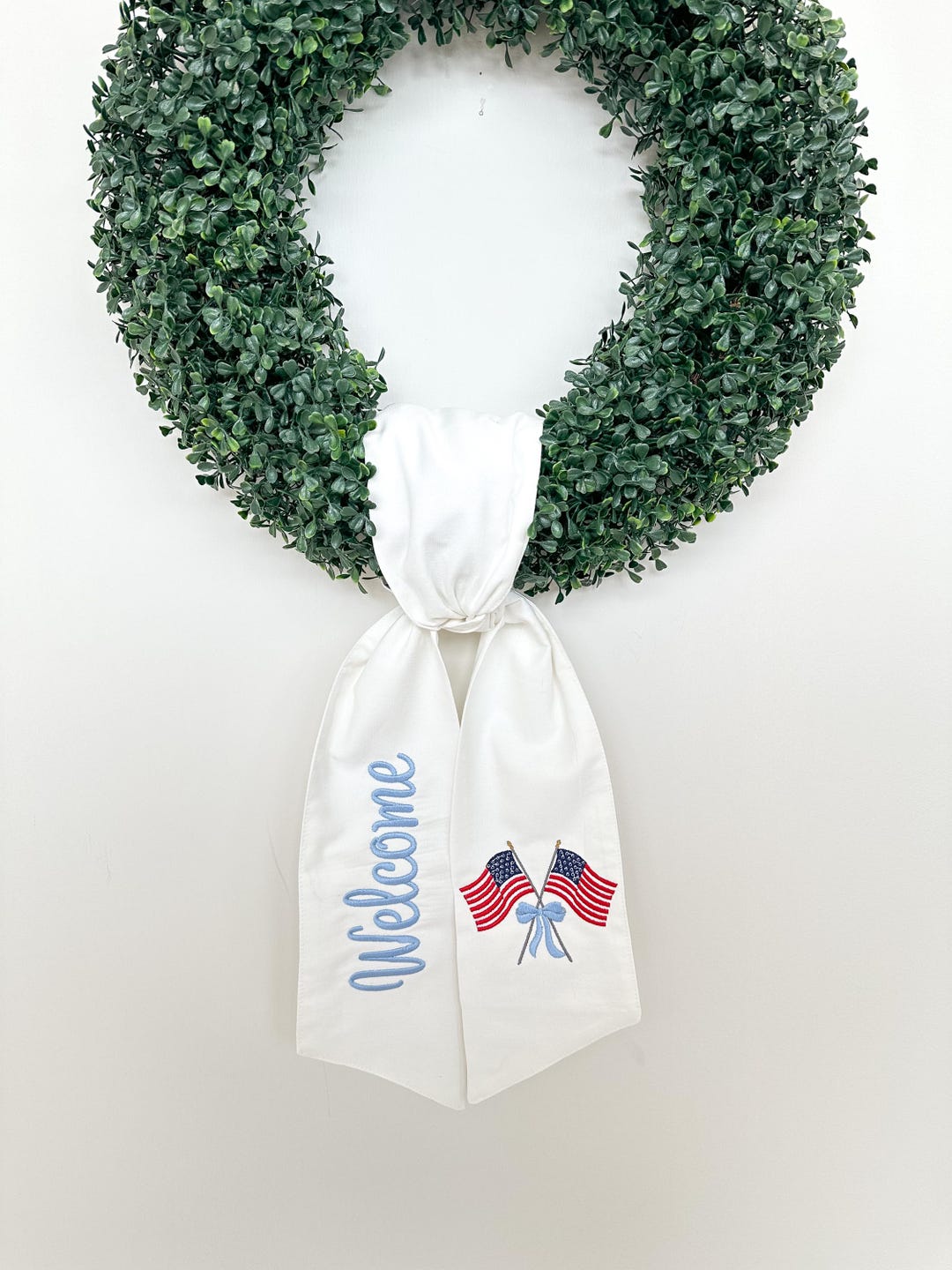White Flag Welcome Wreath Sash, Boxwood Wreath Embroidered Sash, USA ...