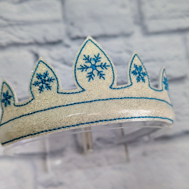 Snowflake Crown. Snow Queen Crown. Snowflake Wand. Ice Queen - Etsy