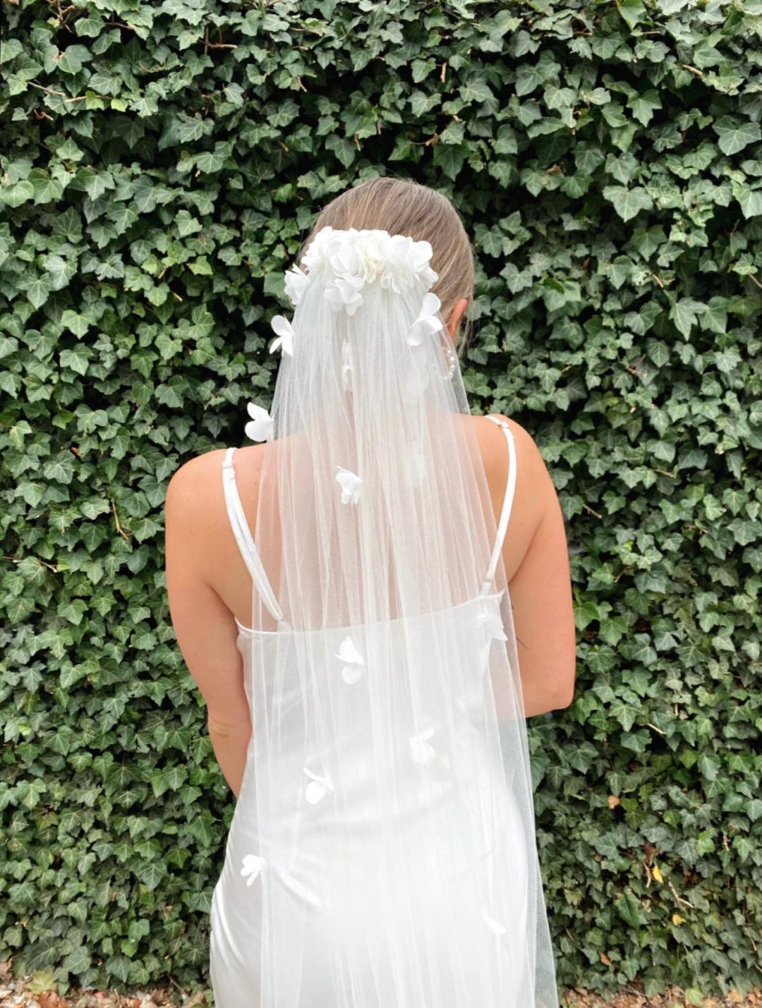 3D Flower/petal Ivory Tulle Bridal Veil, Single or Two Tier. Made to ...