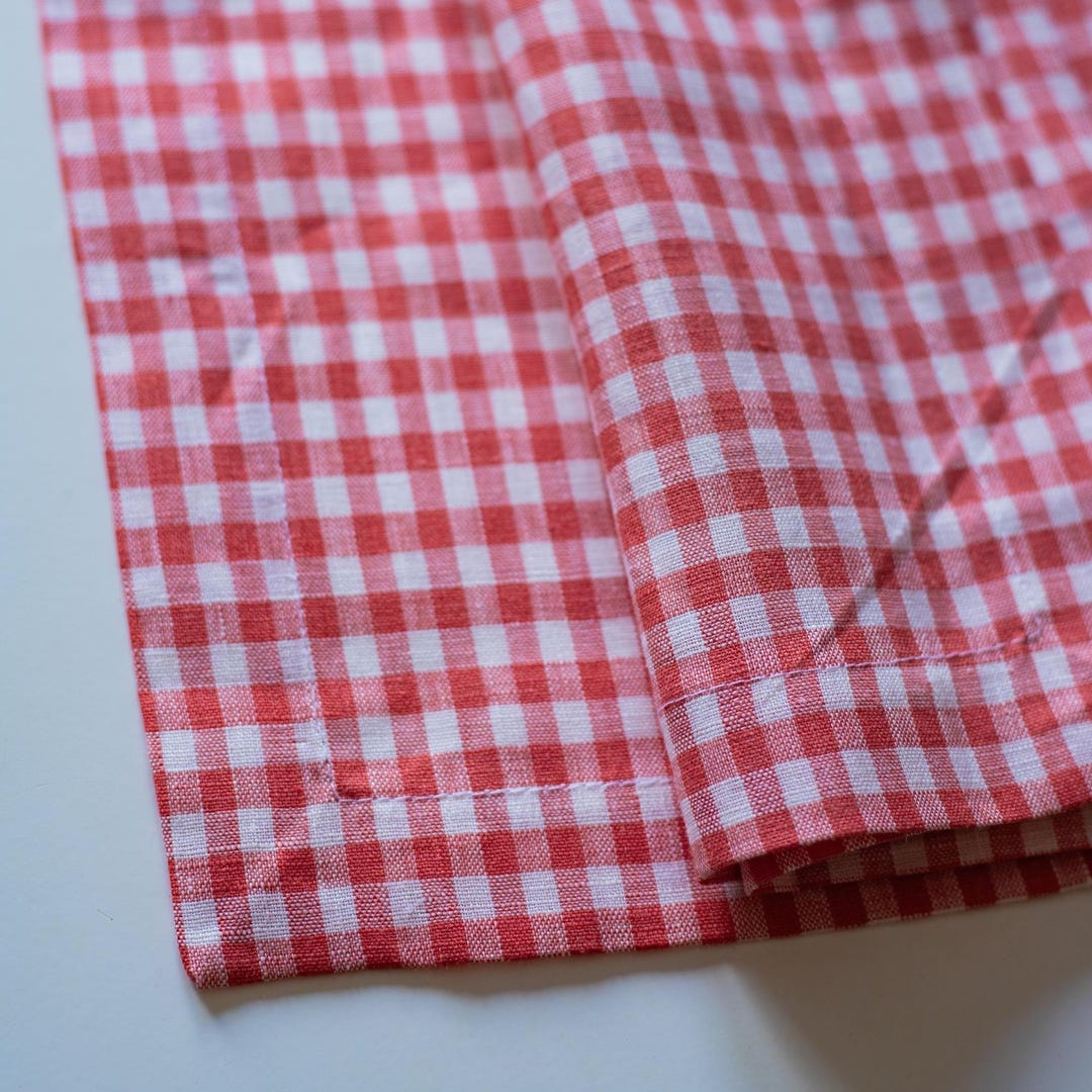 Red Gingham Table Runner – Classic Country-style Checkered Fabric for ...