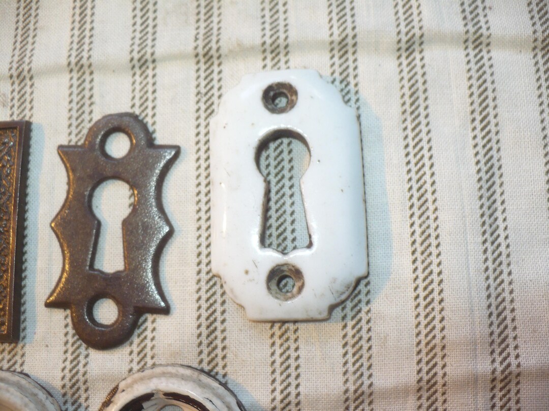 Mixed Lot of 6 Vintage Skeleton Key Plate Escutcheons - Etsy