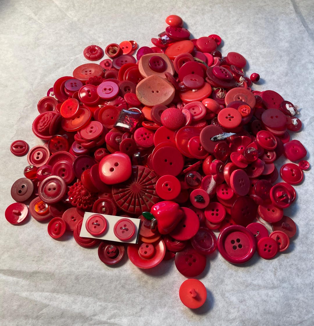 Lot of 425 Vintage Red Sewing Buttons - Etsy
