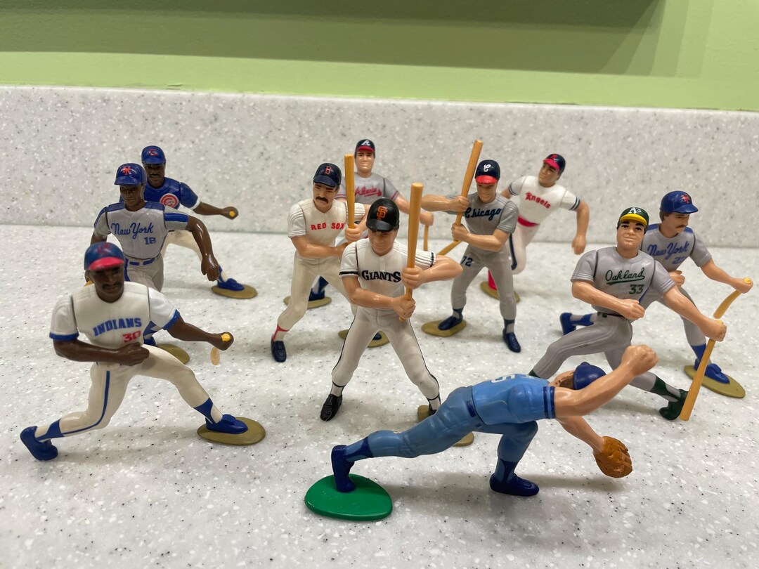 Lot of 11 Baseball 1988 First Year Starting Line up Loose Figures Brett ...