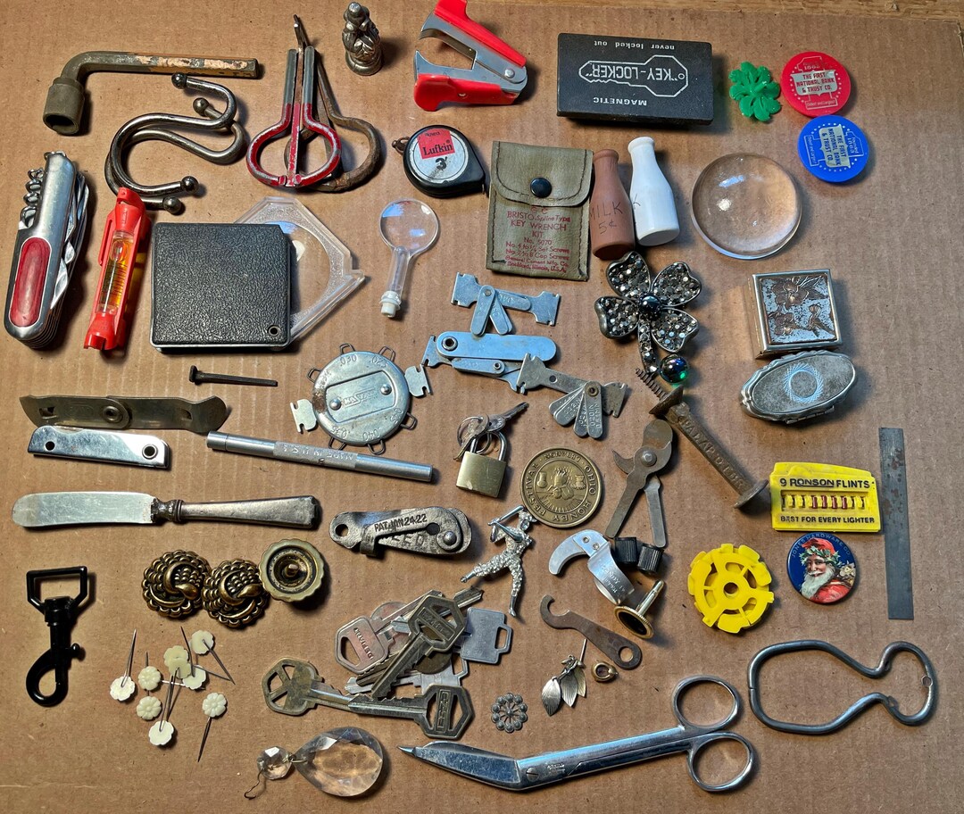 Junk Drawer Lot of Miscellaneous Collectible Odds & Ends Items - Etsy