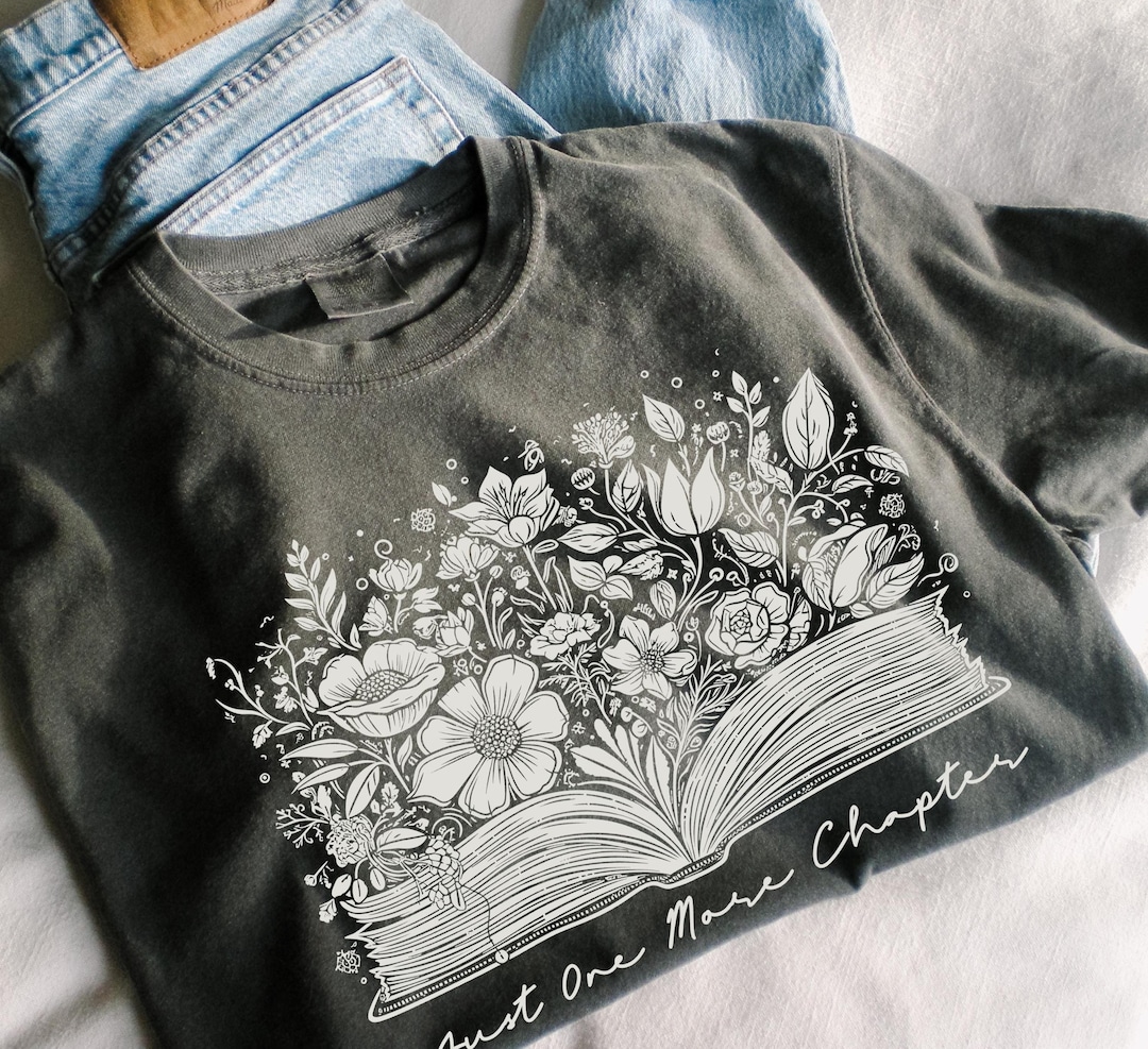 Retro Floral Book T-shirt: Comfort Colors Vintage Book Lover Tee - Etsy