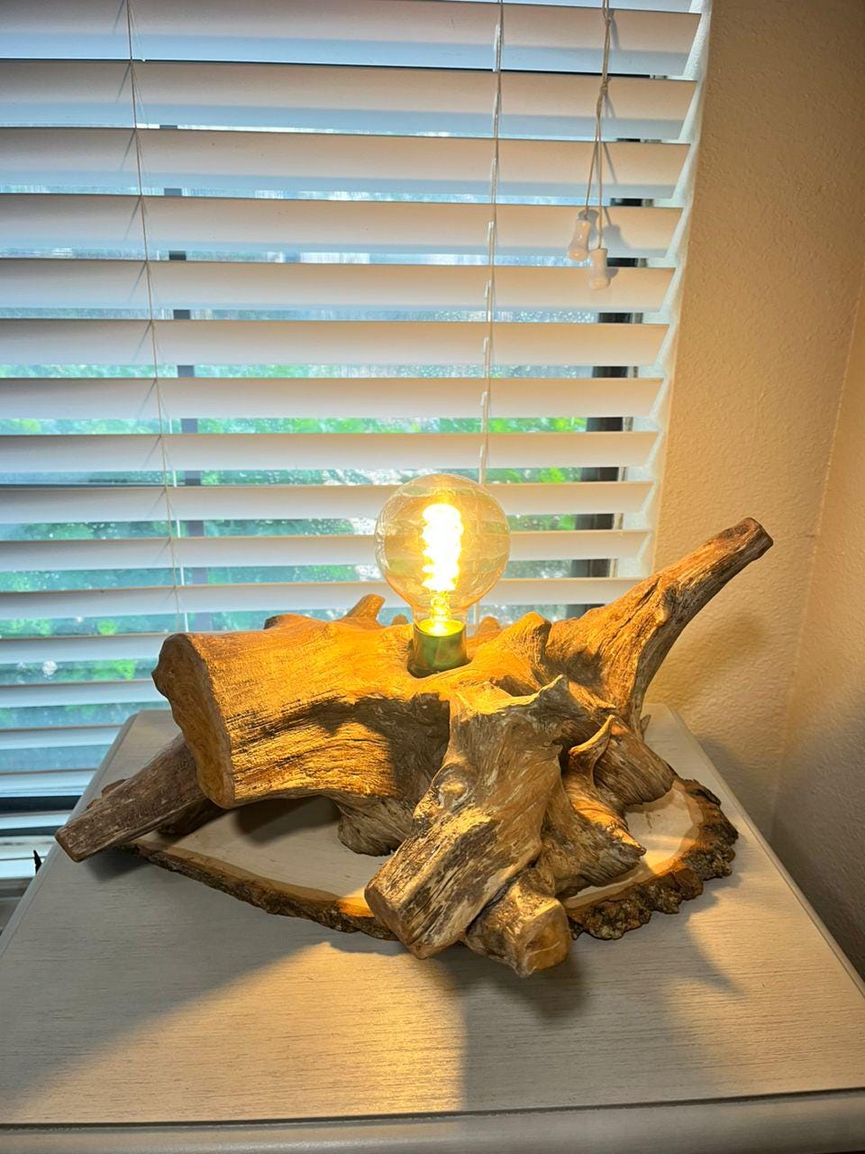 Handcrafted Tree Root Lamp – Unique and Natural Design - Etsy