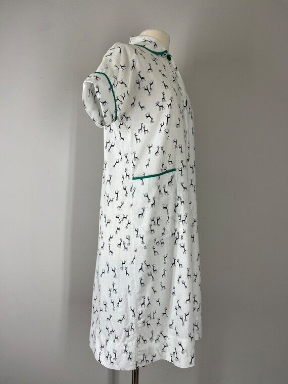 Mid Century Modern Stick Figure Reindeer Robe | 1960s… - Gem