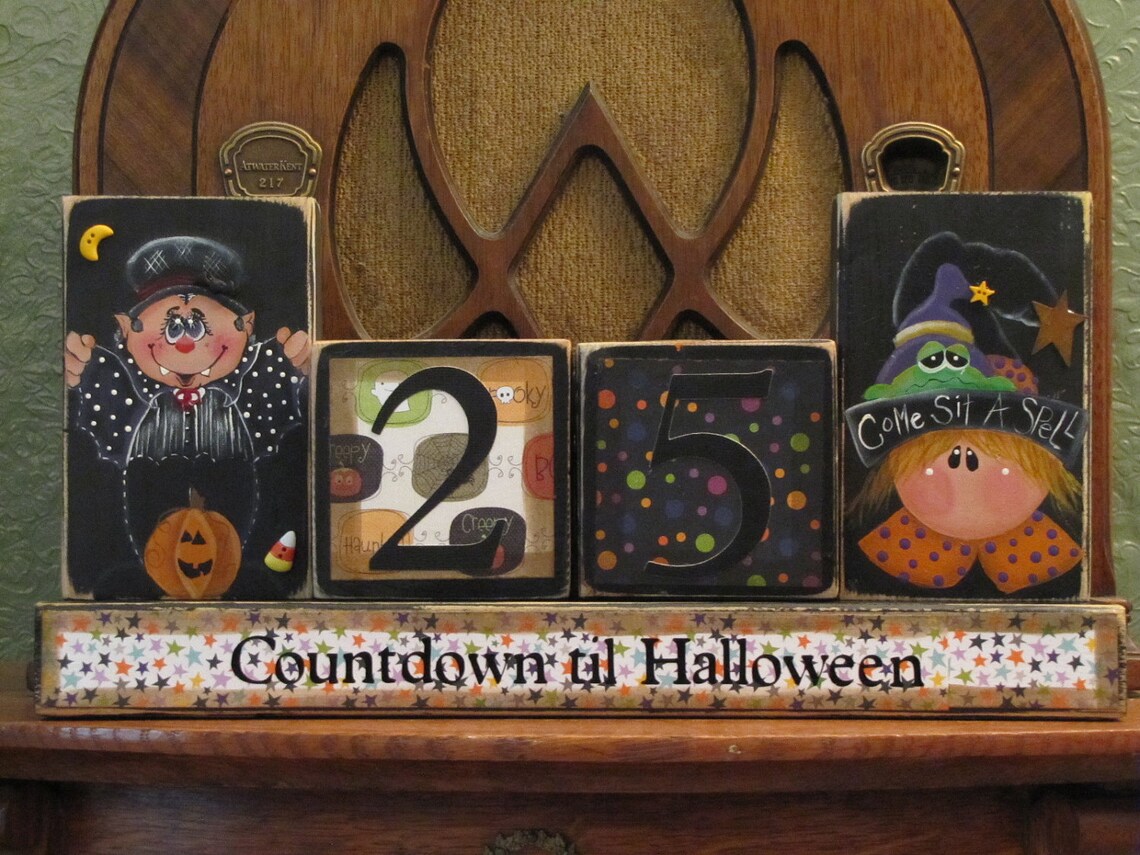 Halloween Countdown Blocks - Count Dracula and Witch With Frog ...