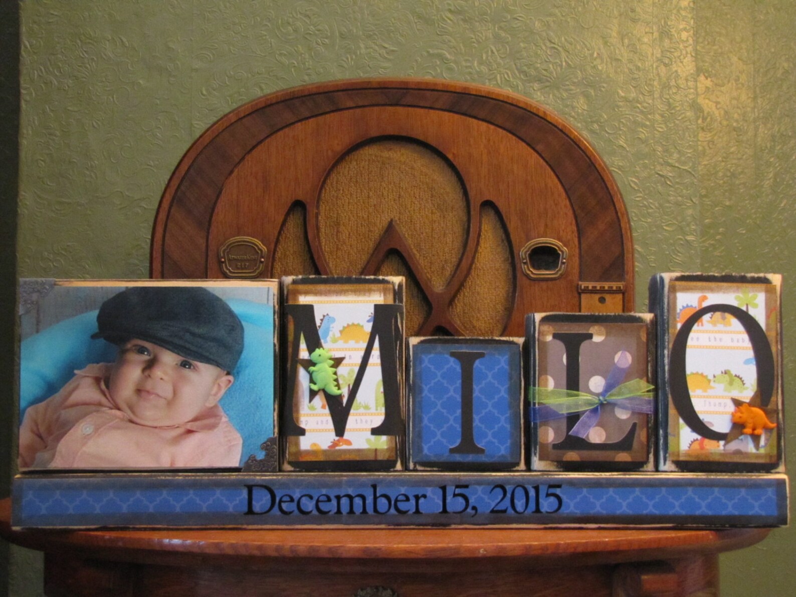Boy's Personalized and Custom Name Sign With Picture Great for Baby ...