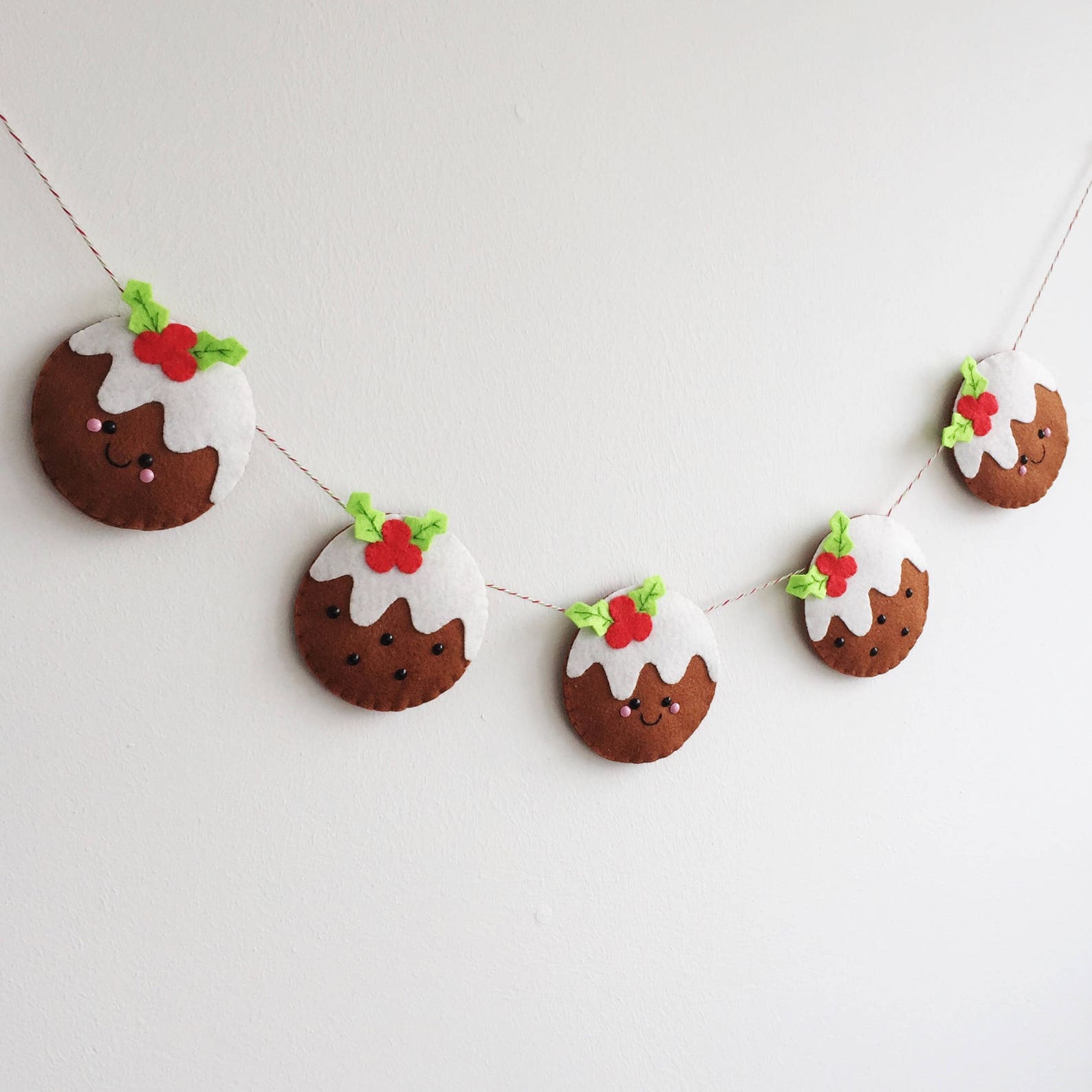 Christmas Pudding Garland Cute Festive Banner Happy Felt | Etsy
