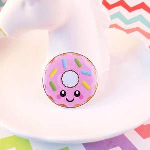Pink Donut Magnet / Badge, Doughnut Pin Badge, Fun Home Decor, Cute ...