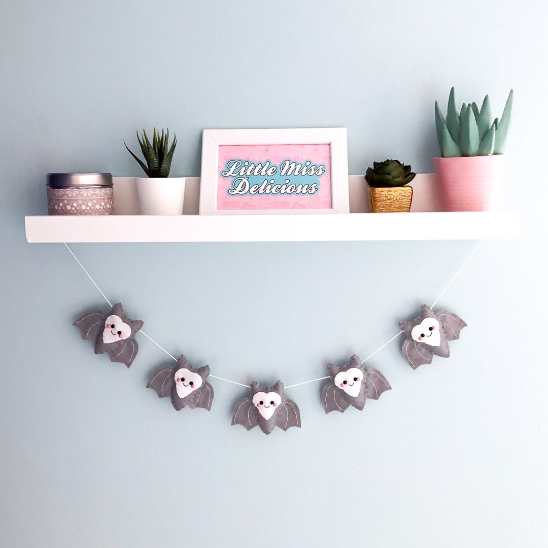 Grey Bat Felt Garland, Cute Bat Bunting, Halloween Wall Hanging ...