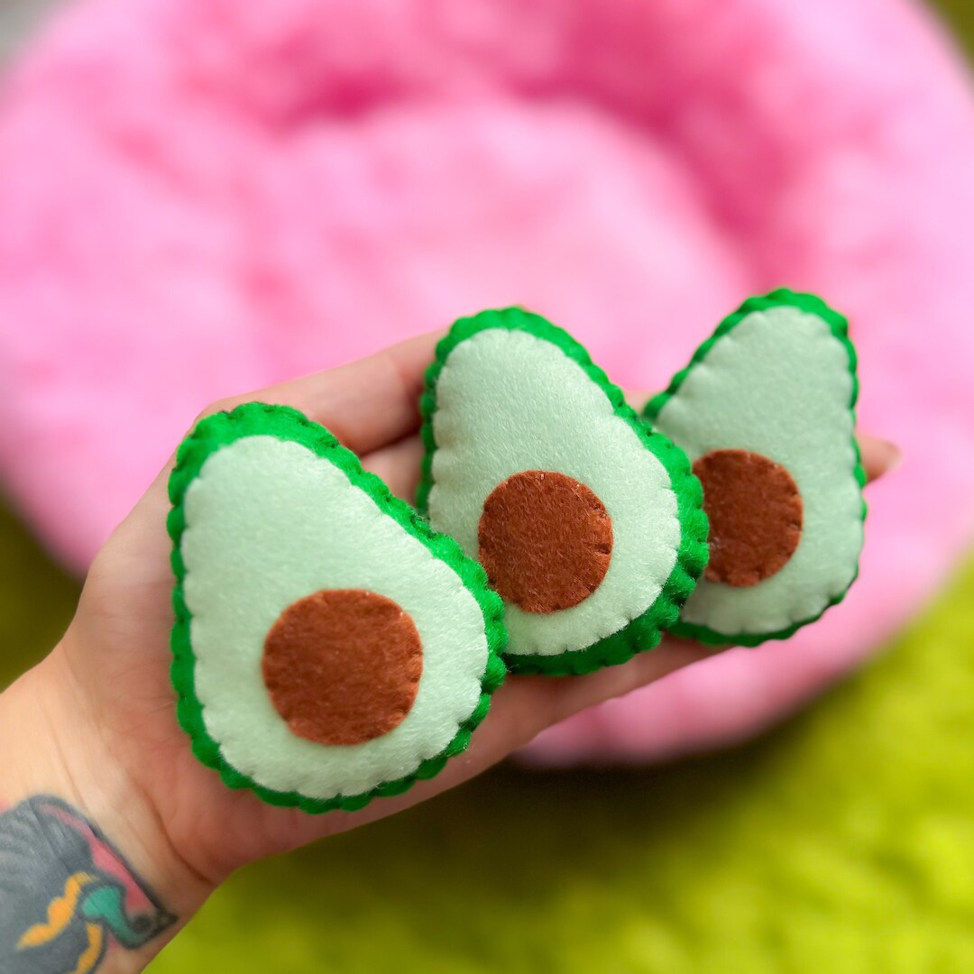 Avocado Felt Cat Toy, Handmade Cat Toy, Organic Catnip, Vegan Cat Toys ...