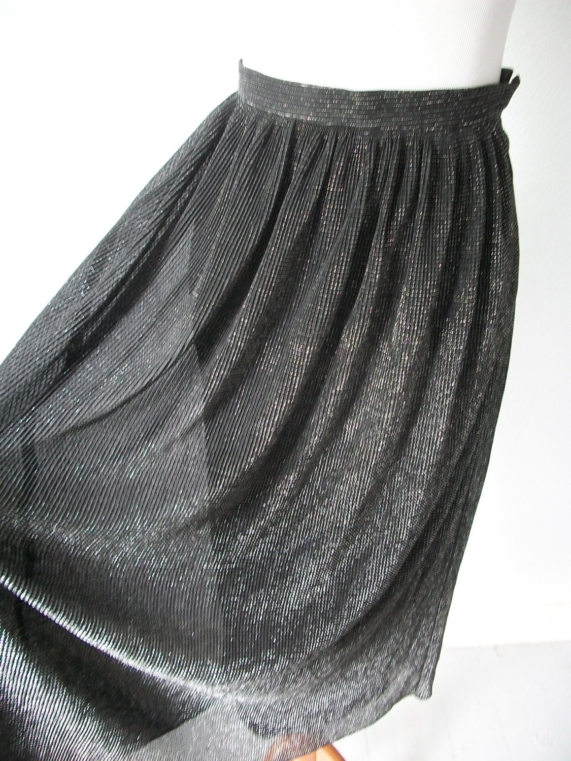 80s Metallic Silver and Black Skirt by Prophecy - Made in USA - Size 2 ...