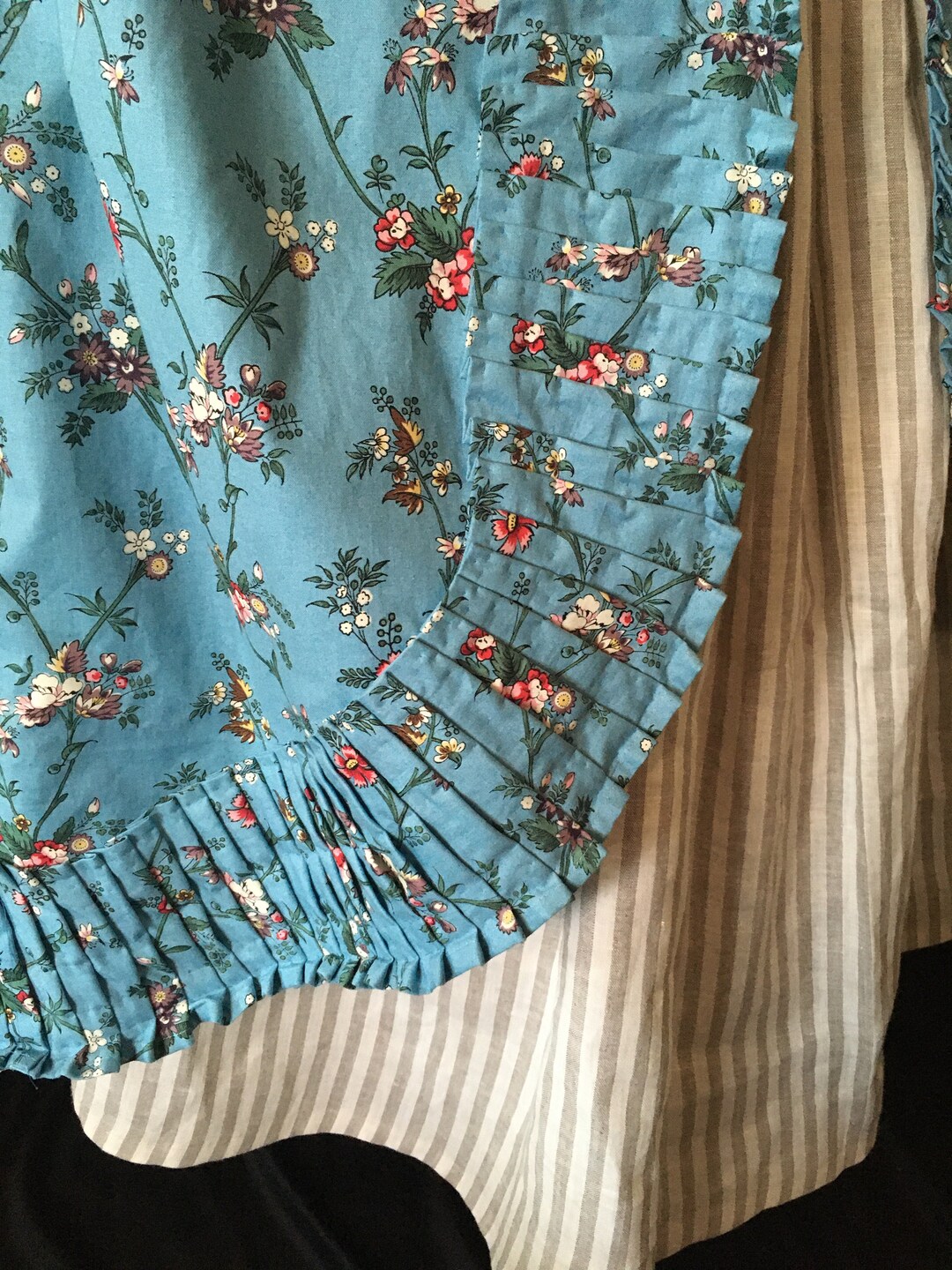 Fine Flowered Cloak for a Woman of Fashion, 18th Century - Etsy