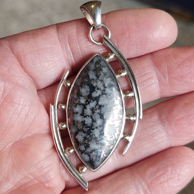 StoneStoriesDesigns - Etsy