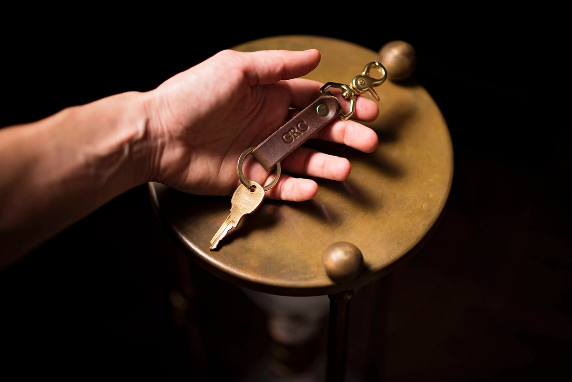 Personalized Leather Key Clip Horween Leather Keychain - Etsy