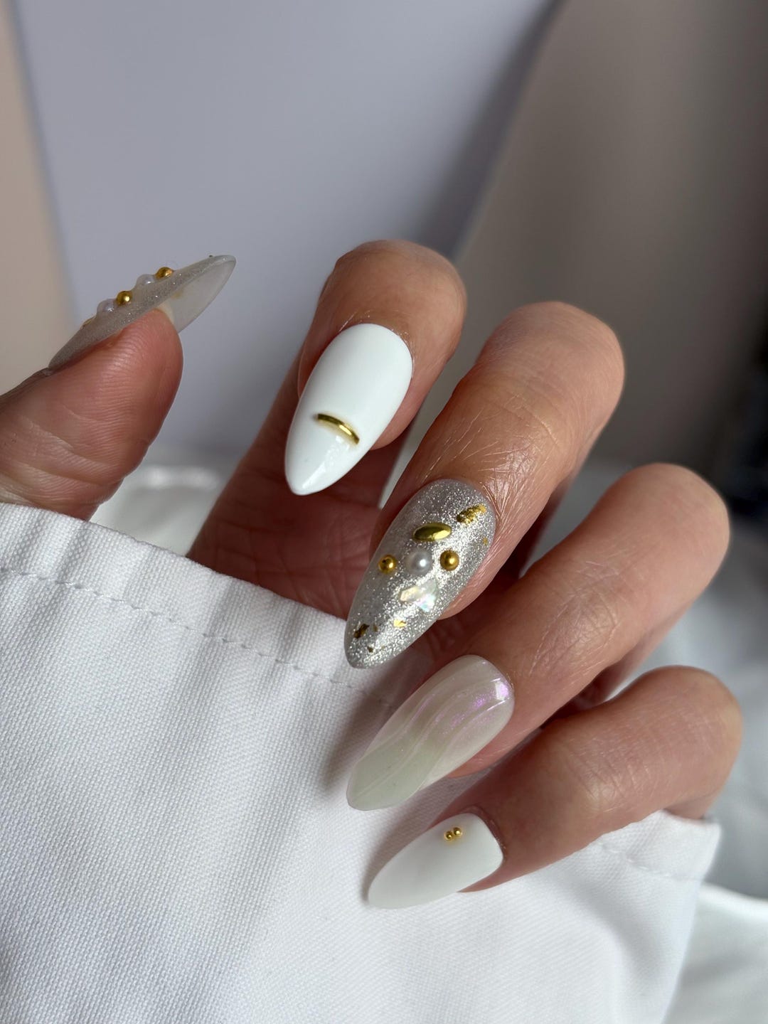 Frost - Luxury Handmade Press-on Nails | Reusable Acrylic Nail Art ...